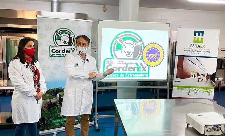 Corderex organiza clase magistral en Escuela de Hostelería y ...