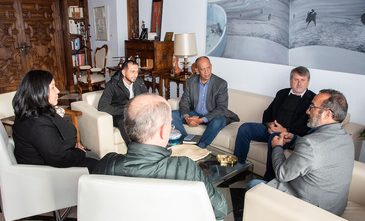 Autoridades paraguayas conocen la gestión mancomunada de la provincia ...