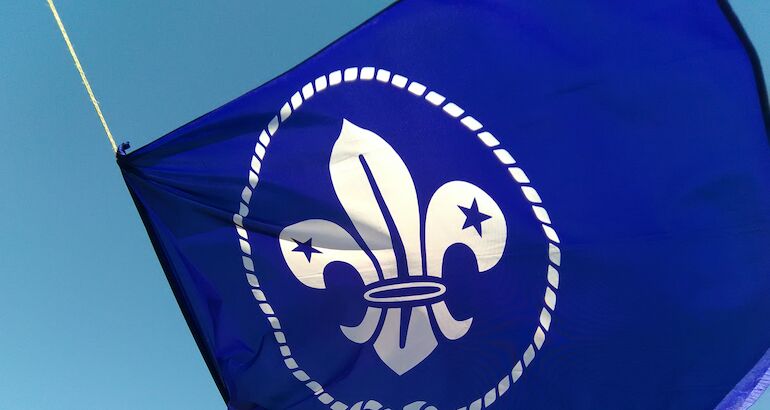 Bandera de scouts ondeará en ayuntamientos de Plasencia y Villanueva de ...