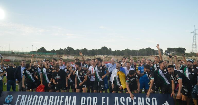 La AD Mérida SAD configura la temporada 2022/2023 tras su ascenso a ...