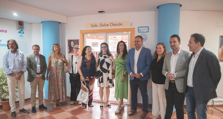 Mérida acogerá la entrega del Premio Nacional de Narrativa Dulce Chacón ...