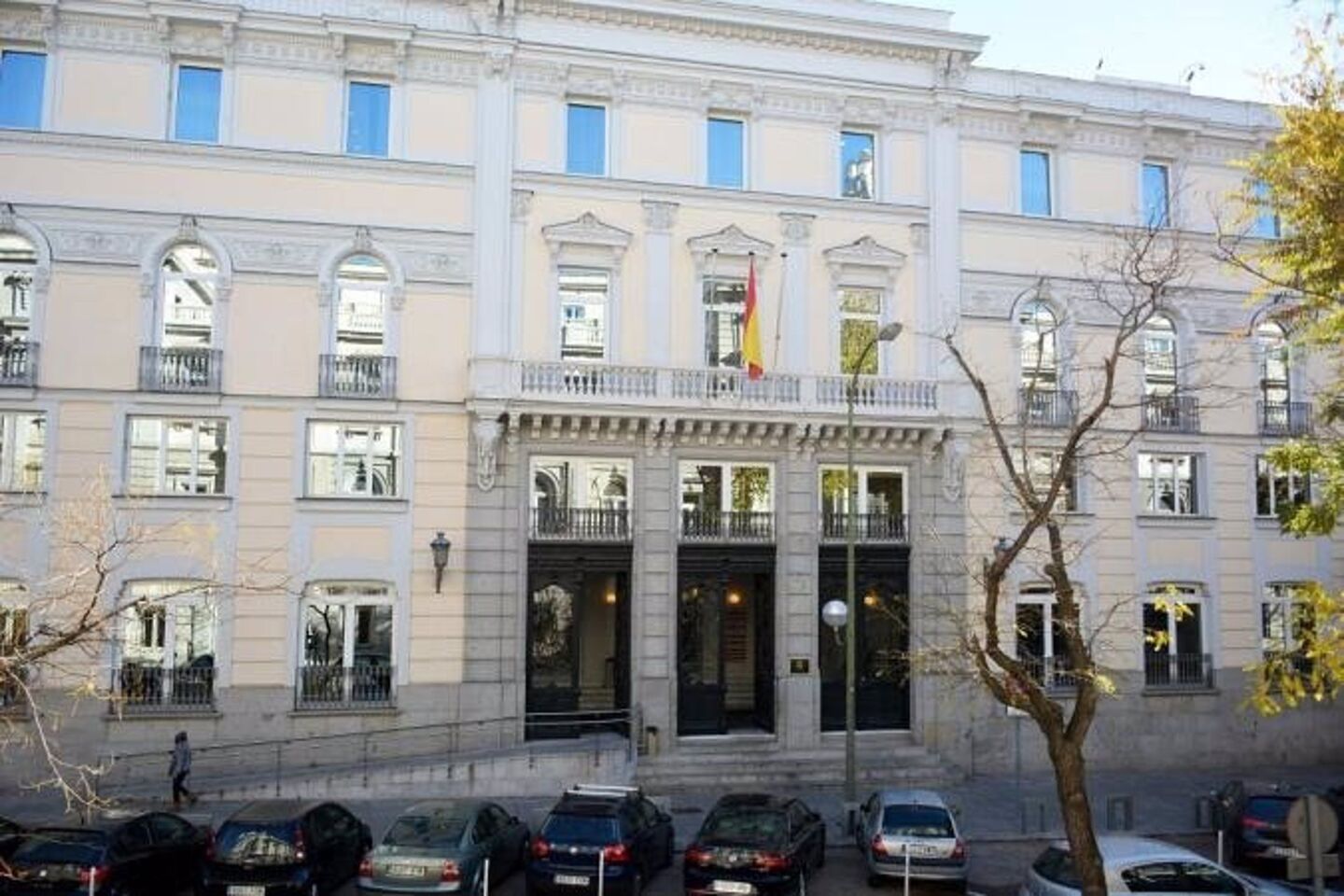 Los lanzamientos bajan un 59,2% en Extremadura y los concursos de ...