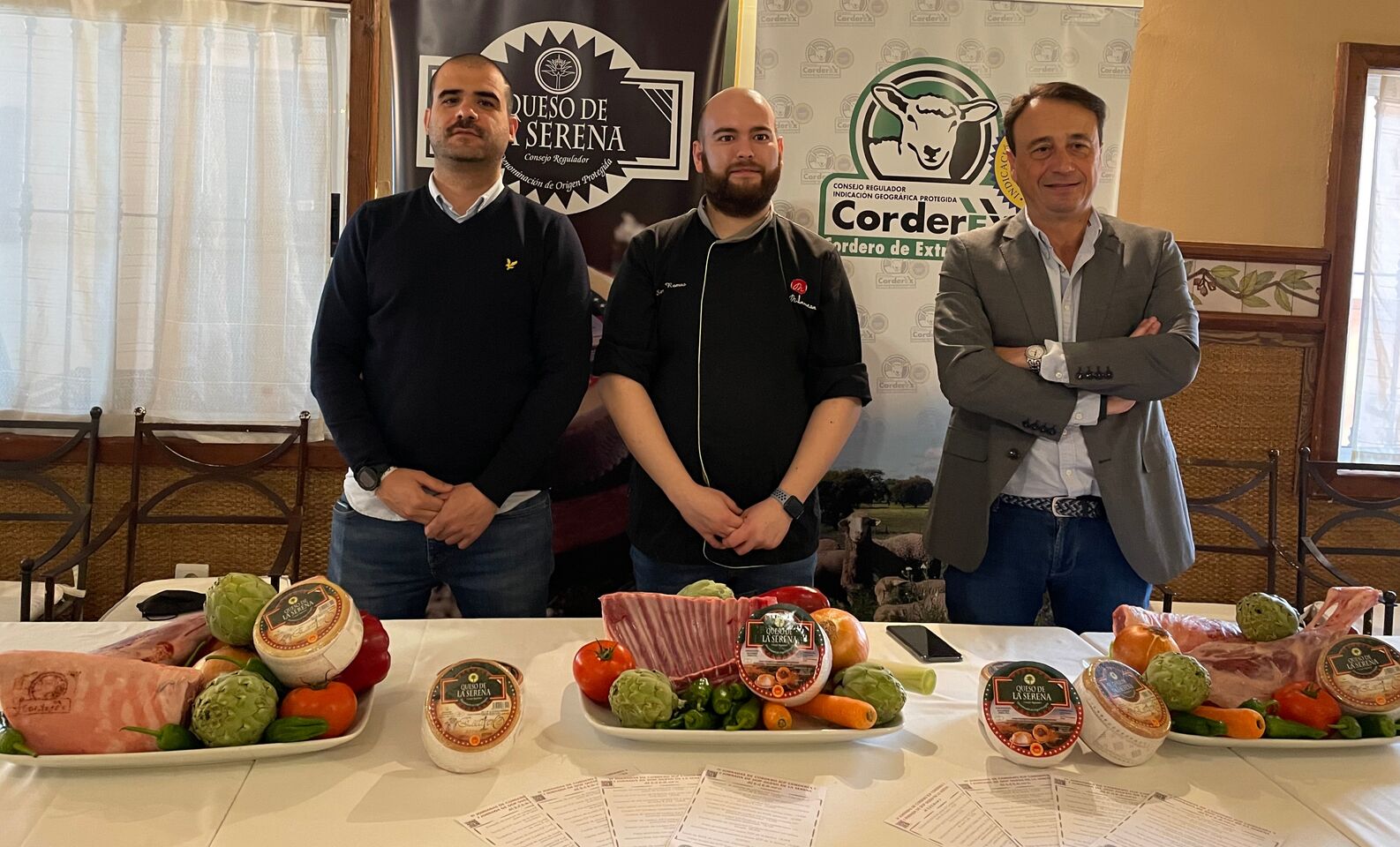Corderex inaugura las IV Jornadas Gastronómicas 'La Milanesa' en Mérida