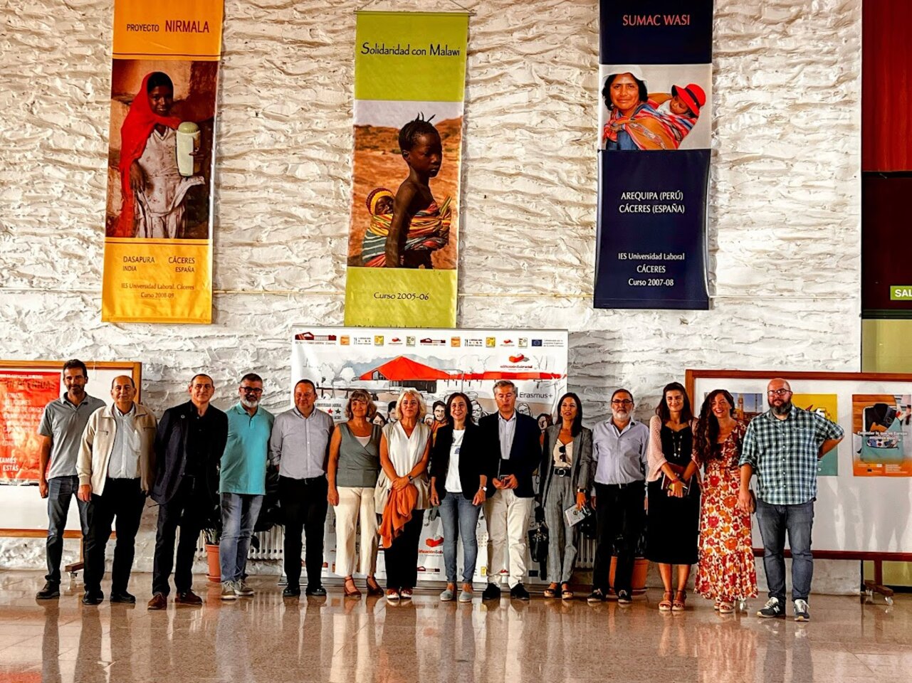 Una delegación del National VET Team visita el IES Universidad Laboral ...