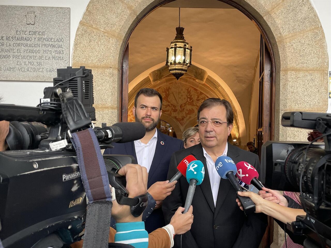 Vara: El archivo del macrovertedero obedece a la aplicación "estricta ...