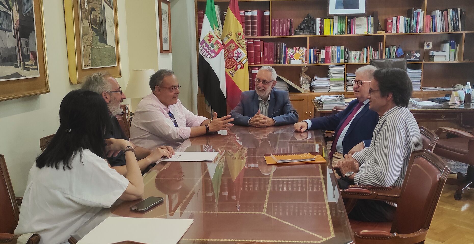 La Fundación Yuste y Valhondo Calaff renuevan su compromiso de colaboración