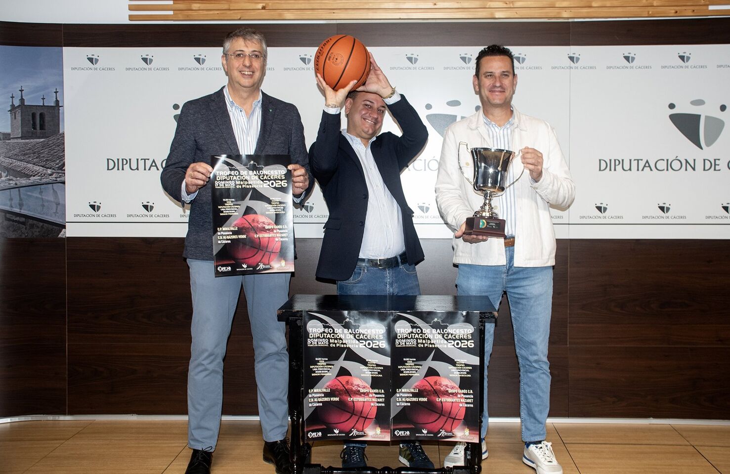 Trofeo Diputación de Cáceres de Baloncesto masculino y femenino en ...