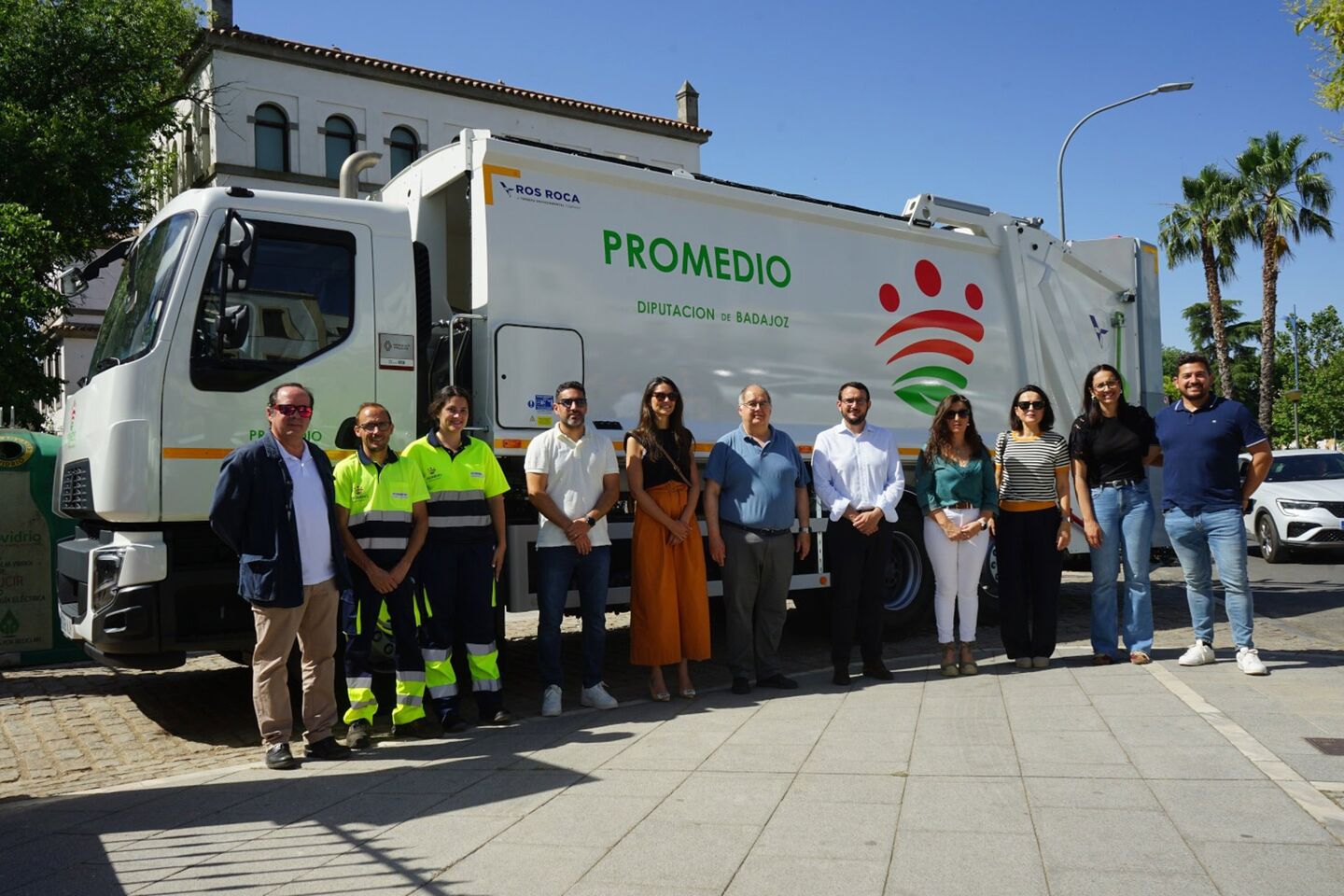Promedio incorpora dos nuevos camiones recolectores en comarca de Zafra ...