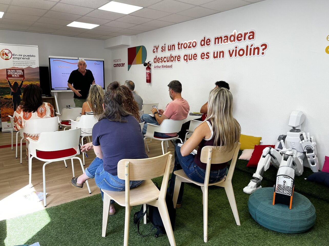 Talleres del programa 'En mi pueblo emprendí' llegan este mes a 4 ...